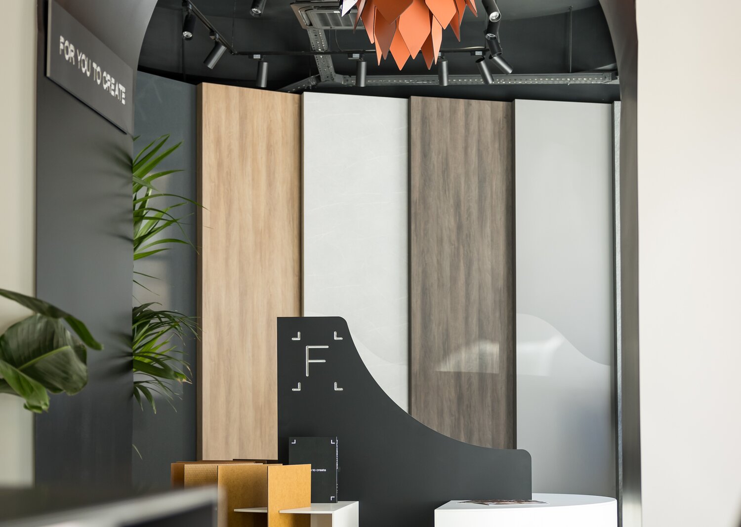 Fundermax | show:rooms