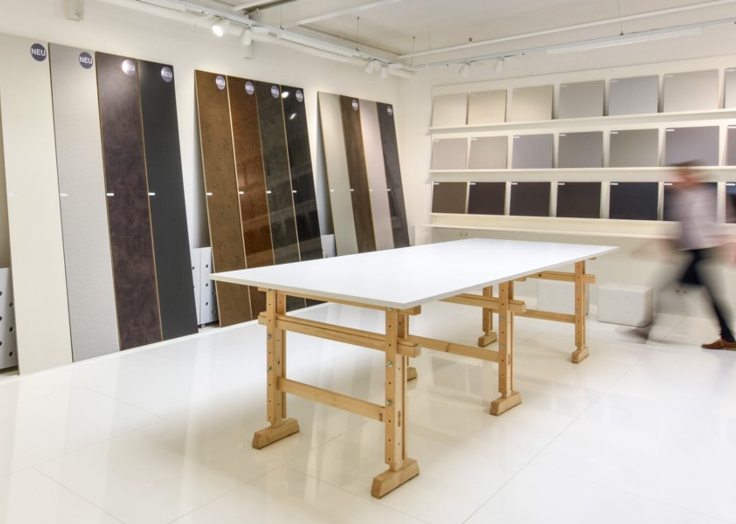 Fundermax | show:rooms